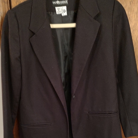 Sag Harbor | Jackets & Coats | Lovely Sag Harbor Blazer | Poshmark